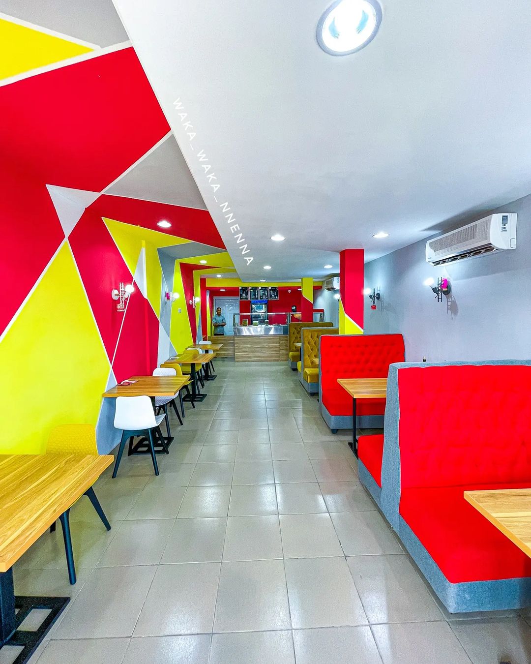 Kings Court Restaurant - Ou Travel and Tour