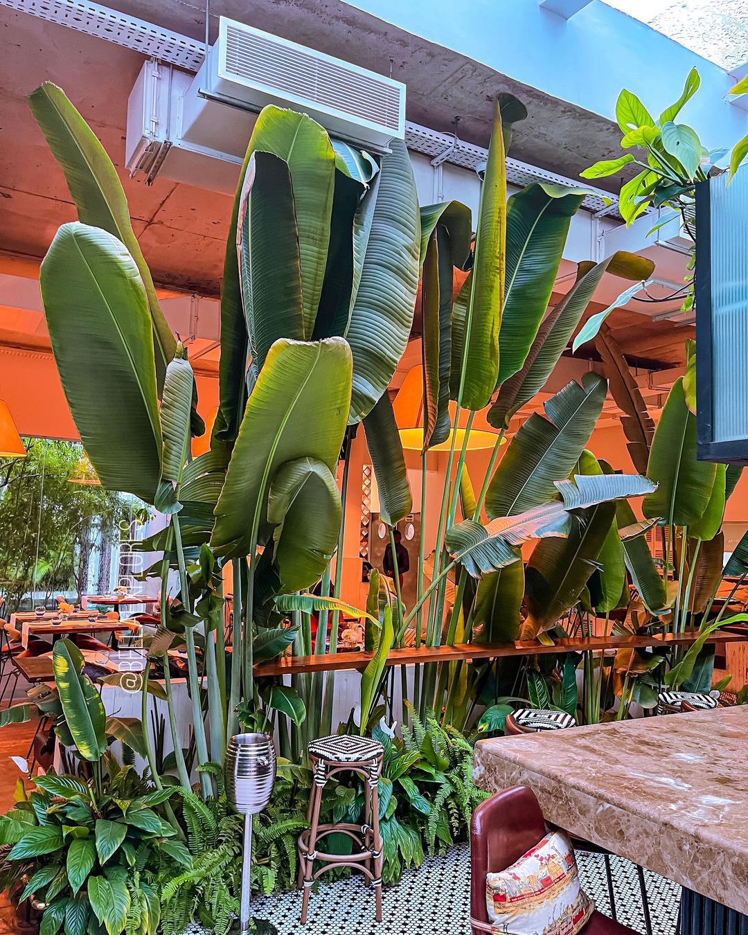 Slow Restaurant Lagos - Ou Travel & Tour